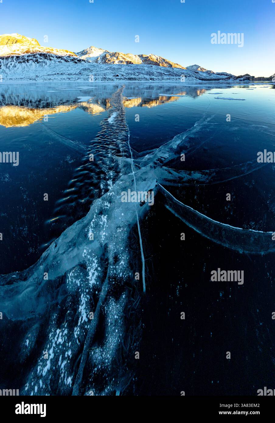 Cracked ice surface alpine hi-res stock photography and images - Alamy