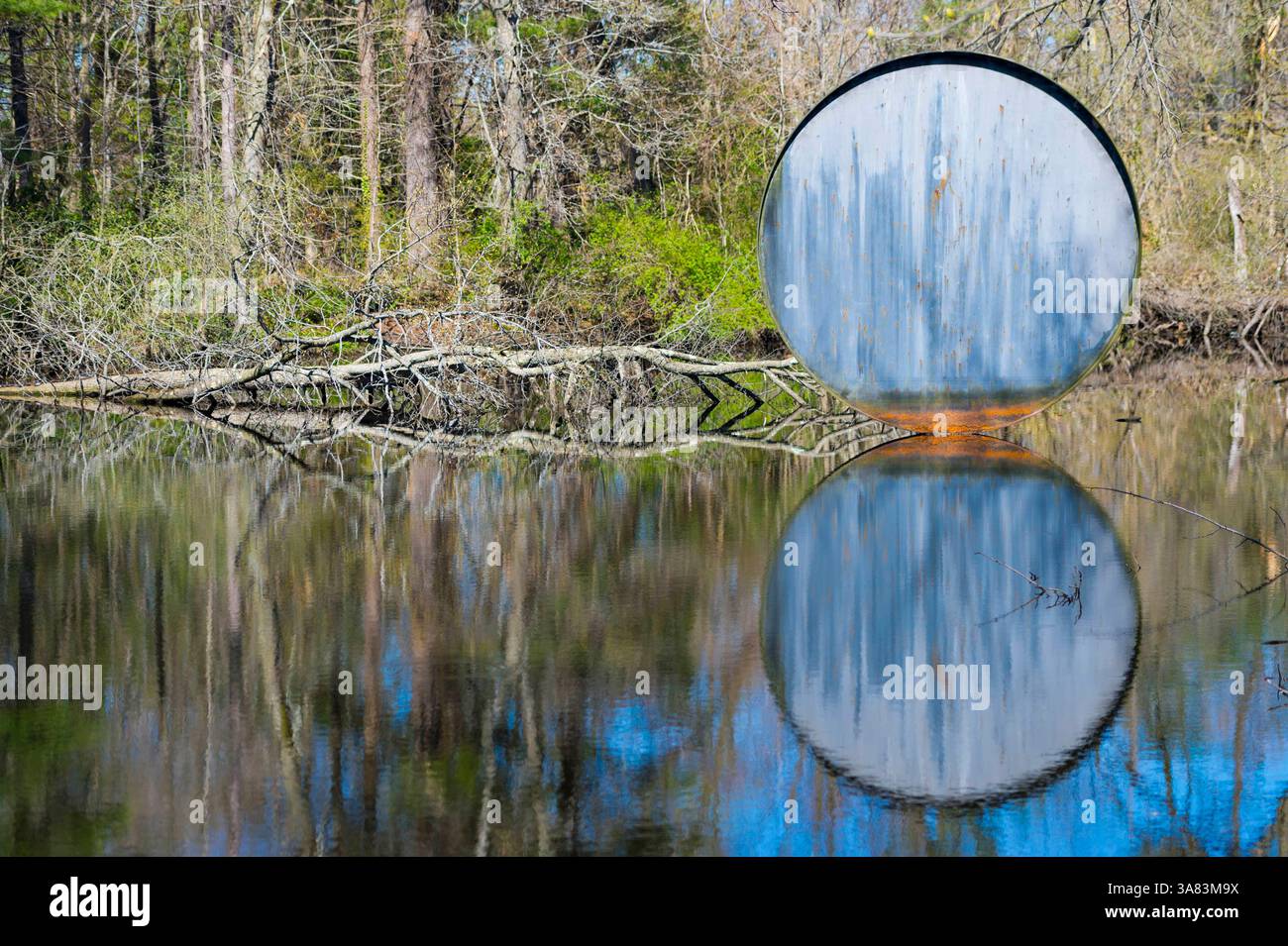 Ponds jpg hi-res stock photography and images - Alamy