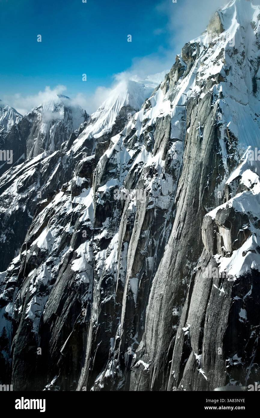 Jun 06, 2011 - Denali National Park, Alaska, U.S. - "The Moose's Tooth ...