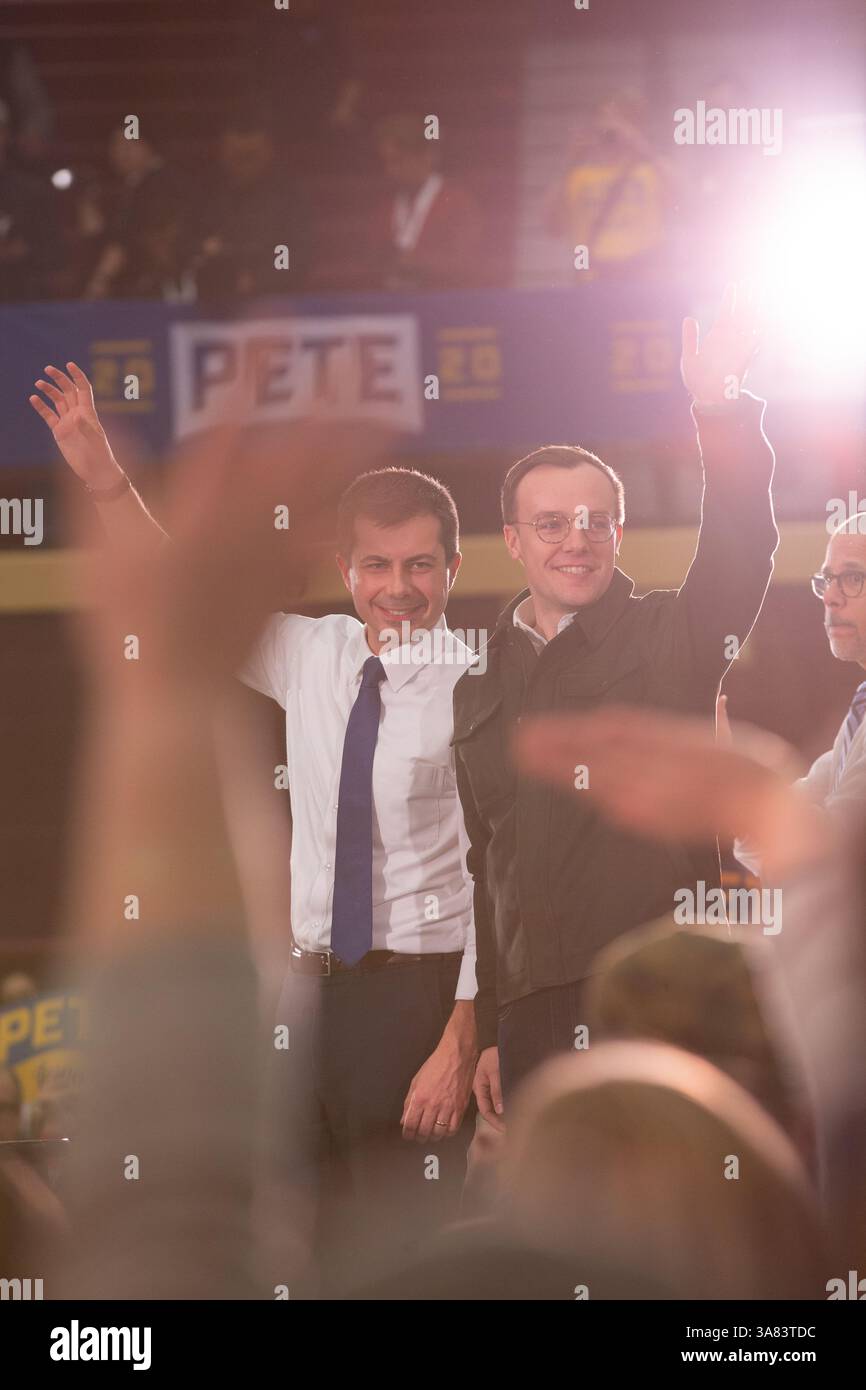 Pete buttigieg rally iowa hi-res stock photography and images - Alamy