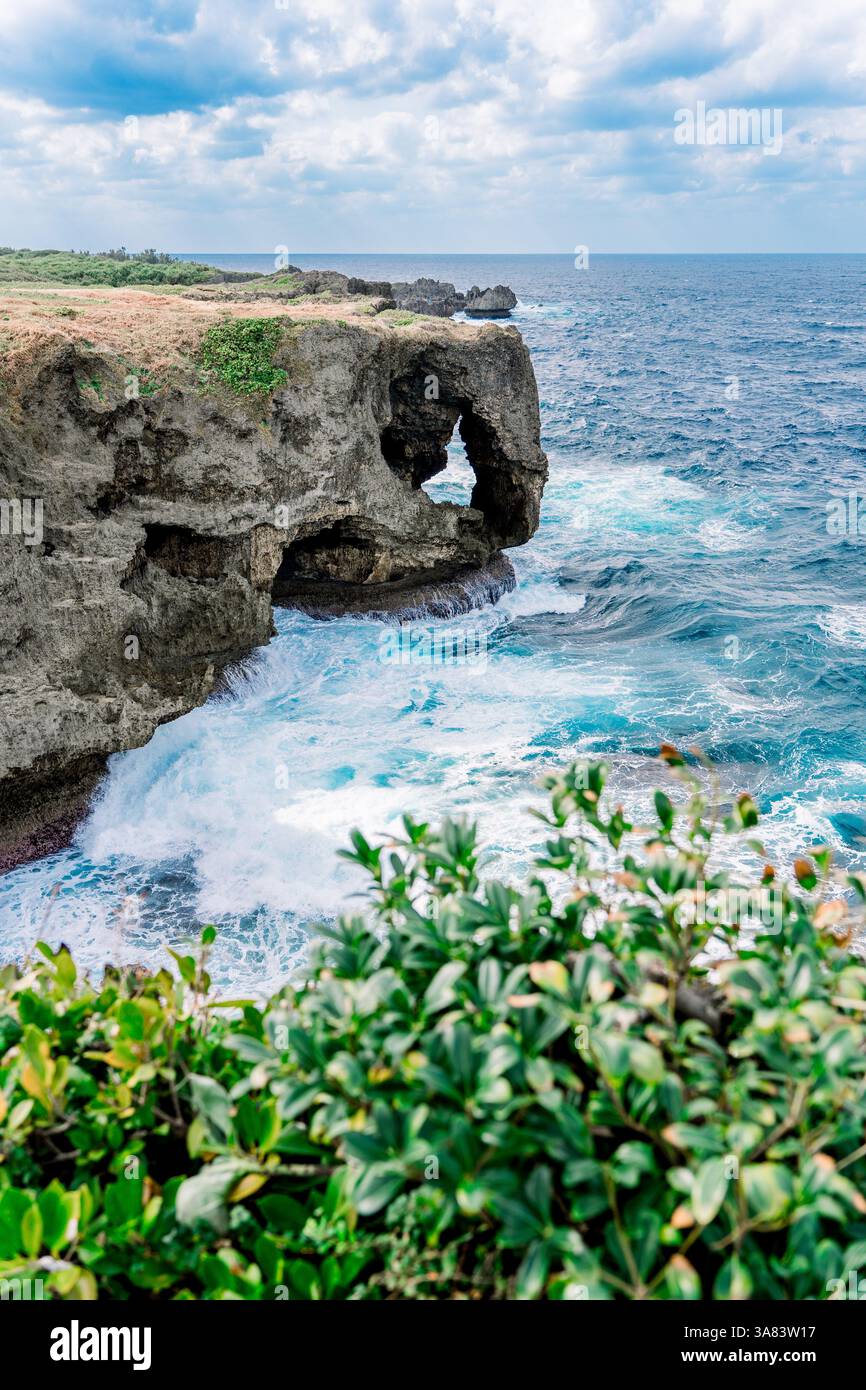 White caps waves hi-res stock photography and images - Alamy