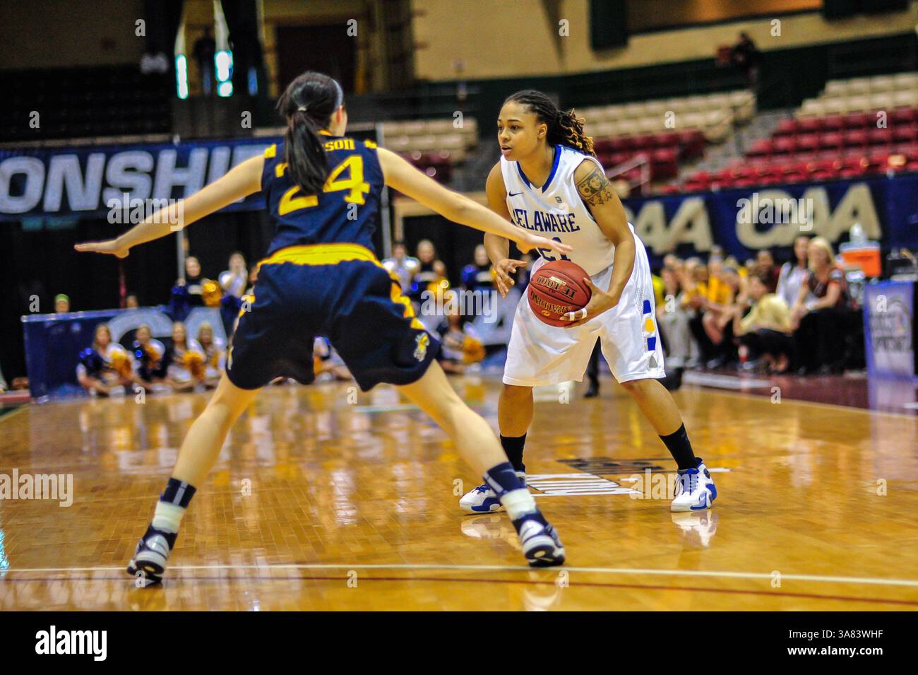 Drexel dragons womens basketball hi-res stock photography and images ...