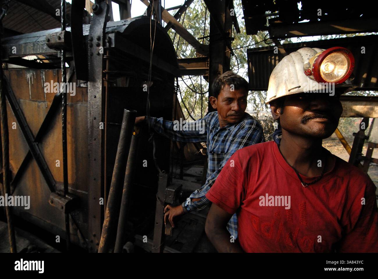 Coal mines survival hi-res stock photography and images - Alamy