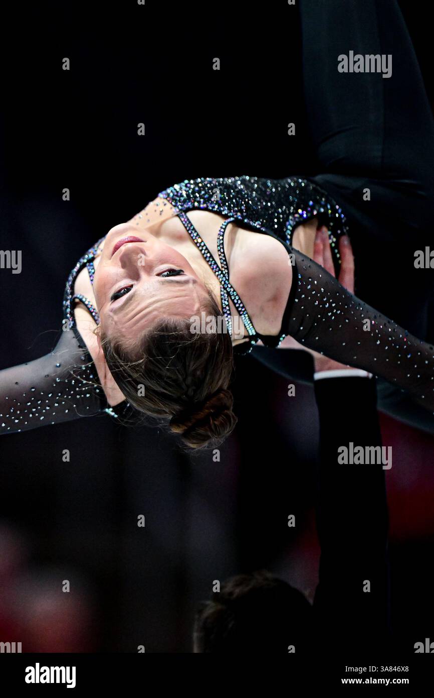 Annika HOCKE & Robert KUNKEL (GER), during Pairs Free Skating, at the ...