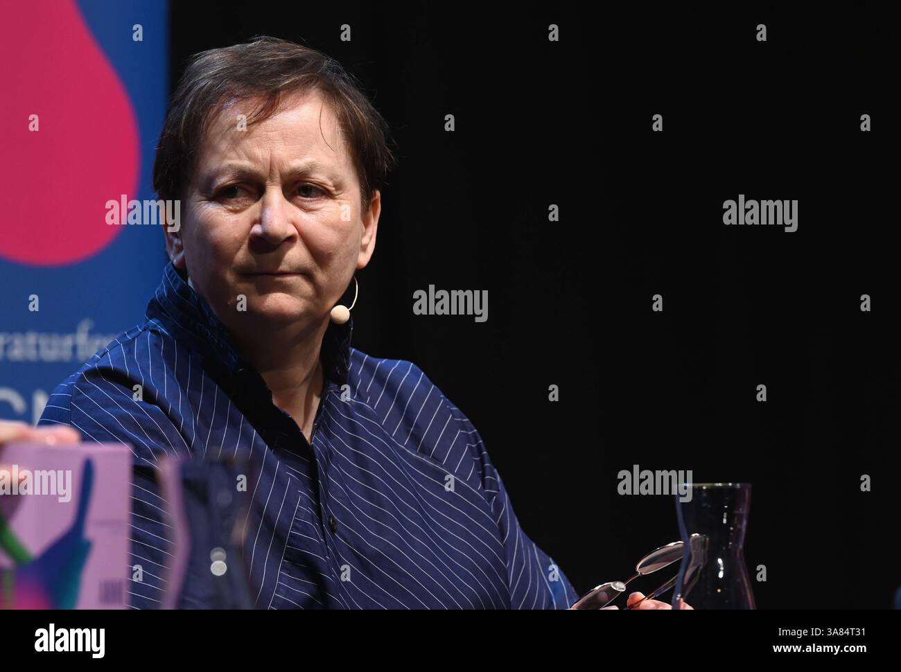 Die irische Schriftstellerin Anne Enright liest und spricht auf der Lit ...