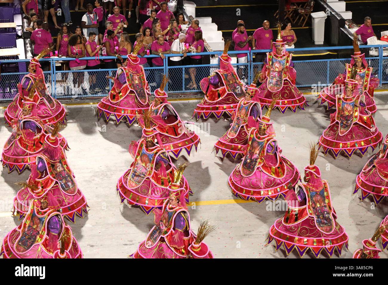 Sambadrome Parade, Rio Carnival, Rio de Janeiro, Brazil - samba school ...