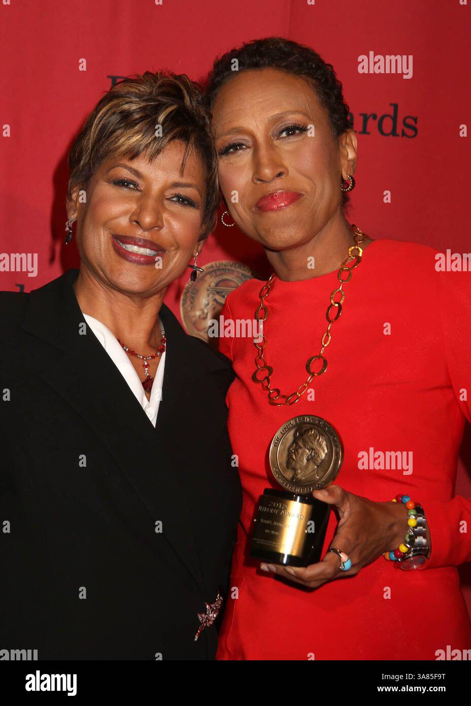 Sally ann roberts and robin roberts hi-res stock photography and images ...
