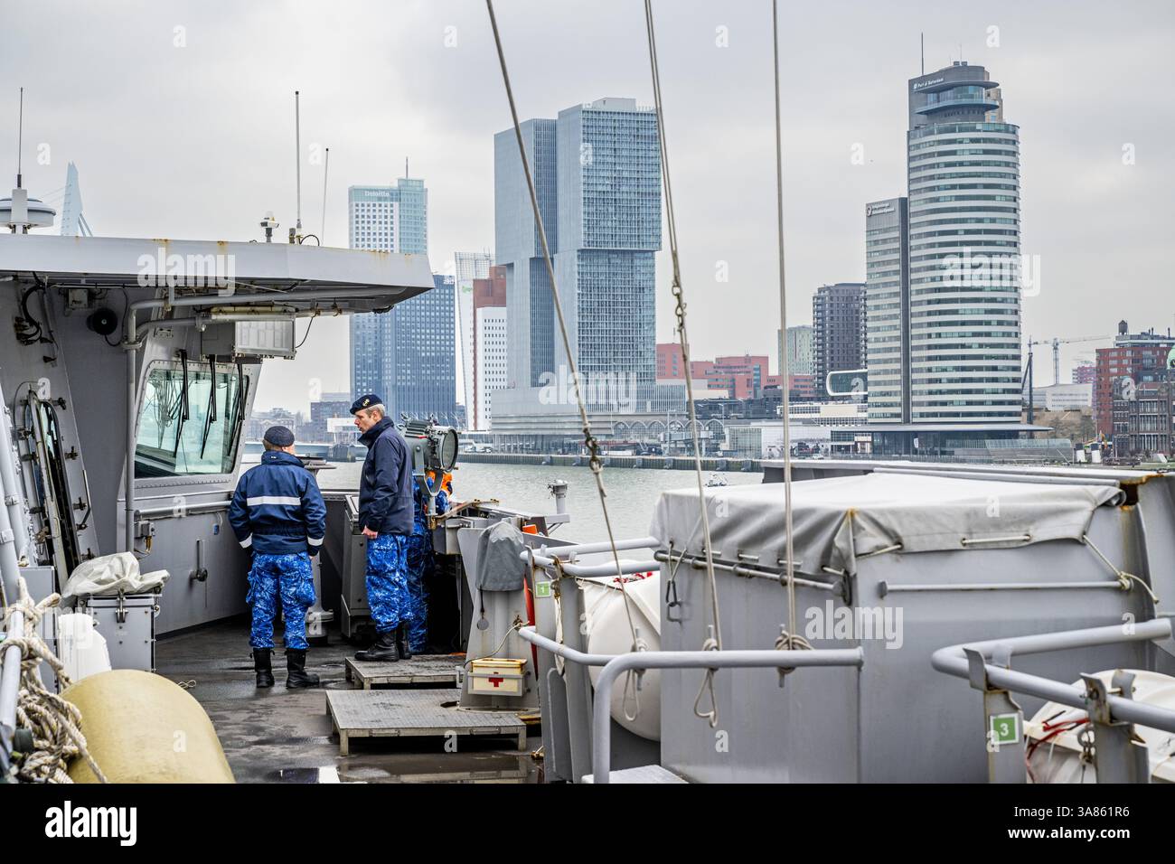 ROTTERDAM - Navy ship Zr.Ms. Tromp while mooring together with the BNS ...