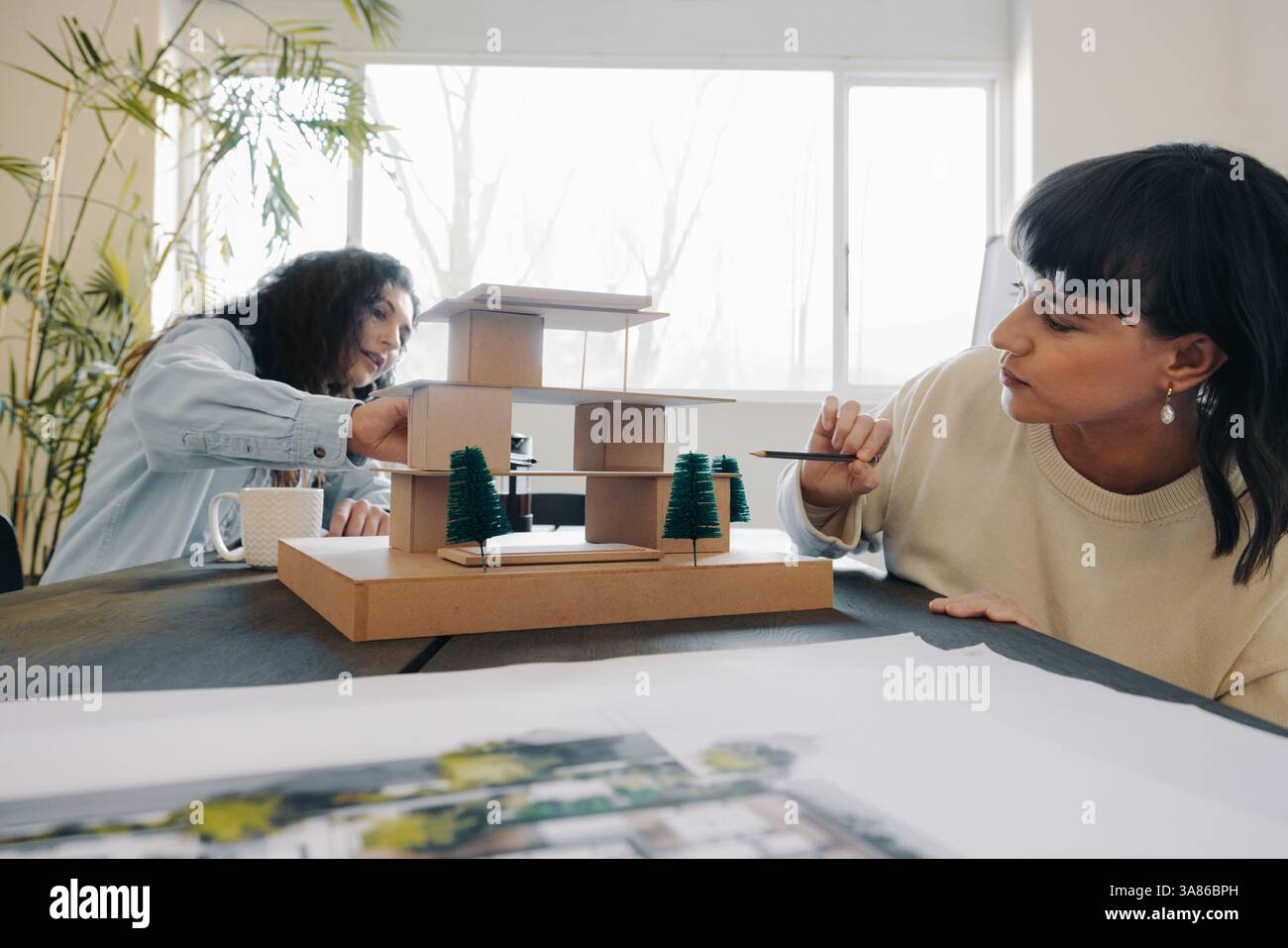 Collaboration in architecture two hi-res stock photography and images ...