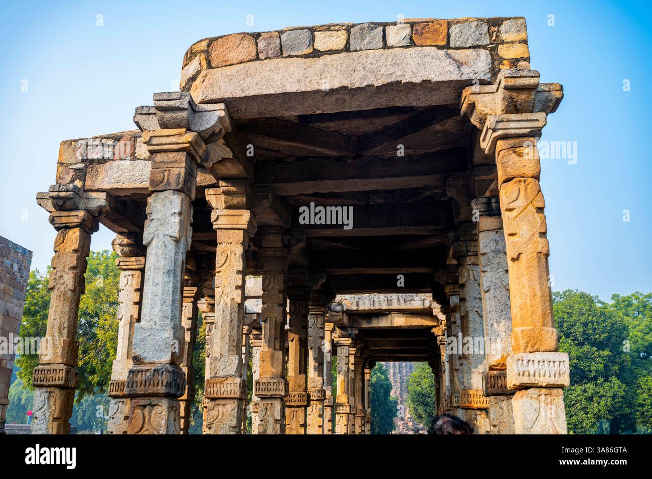 Qutb Minar complex, UNESCO, Delhi, India Stock Photo - Alamy
