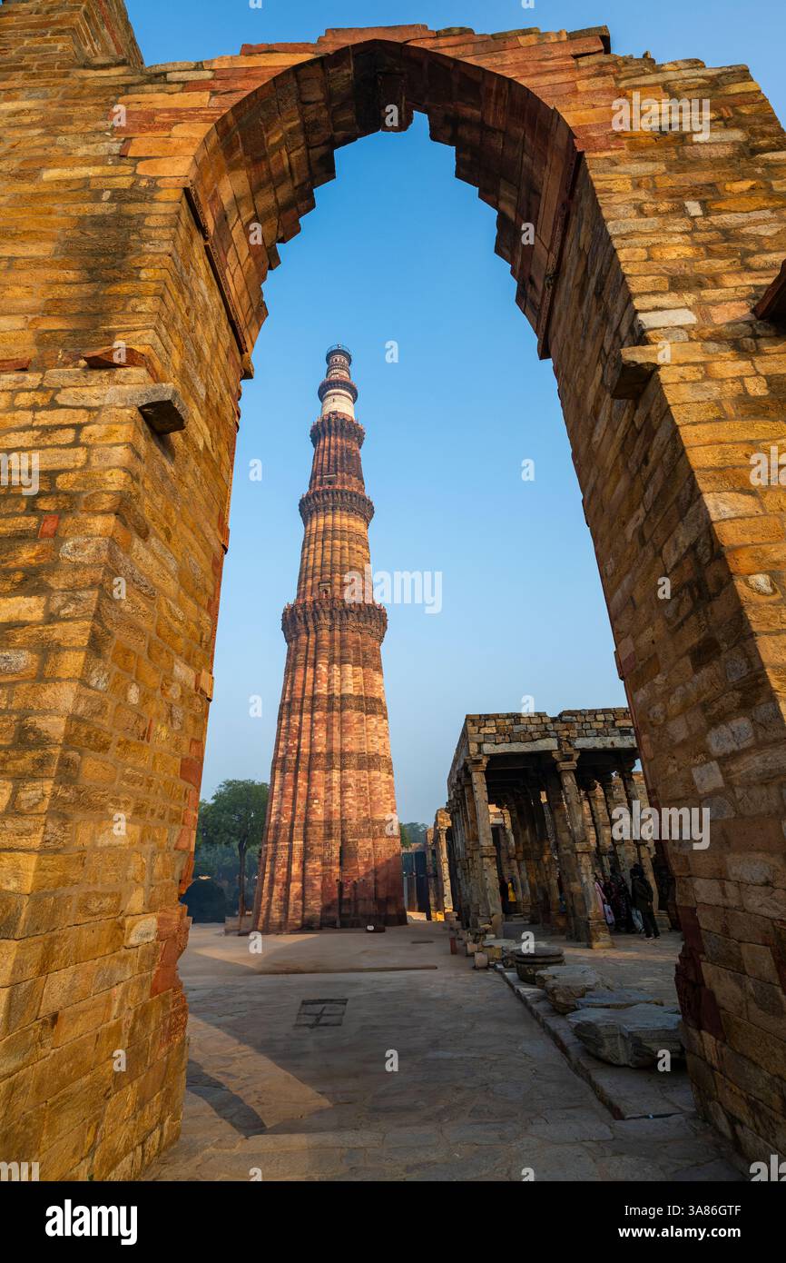 Qutb Minar complex, UNESCO, Delhi, India Stock Photo - Alamy