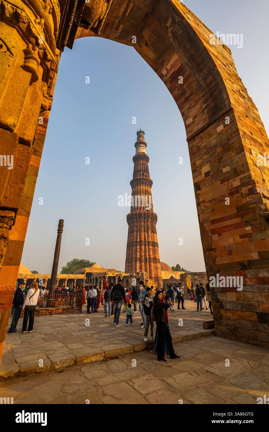 Qutb Minar complex, UNESCO, Delhi, India Stock Photo - Alamy