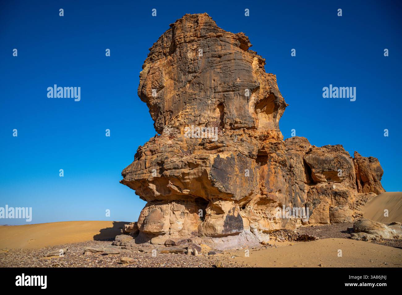 Rock formations in the oasis Tigui, Tibesti Mountains, Chad Stock Photo ...
