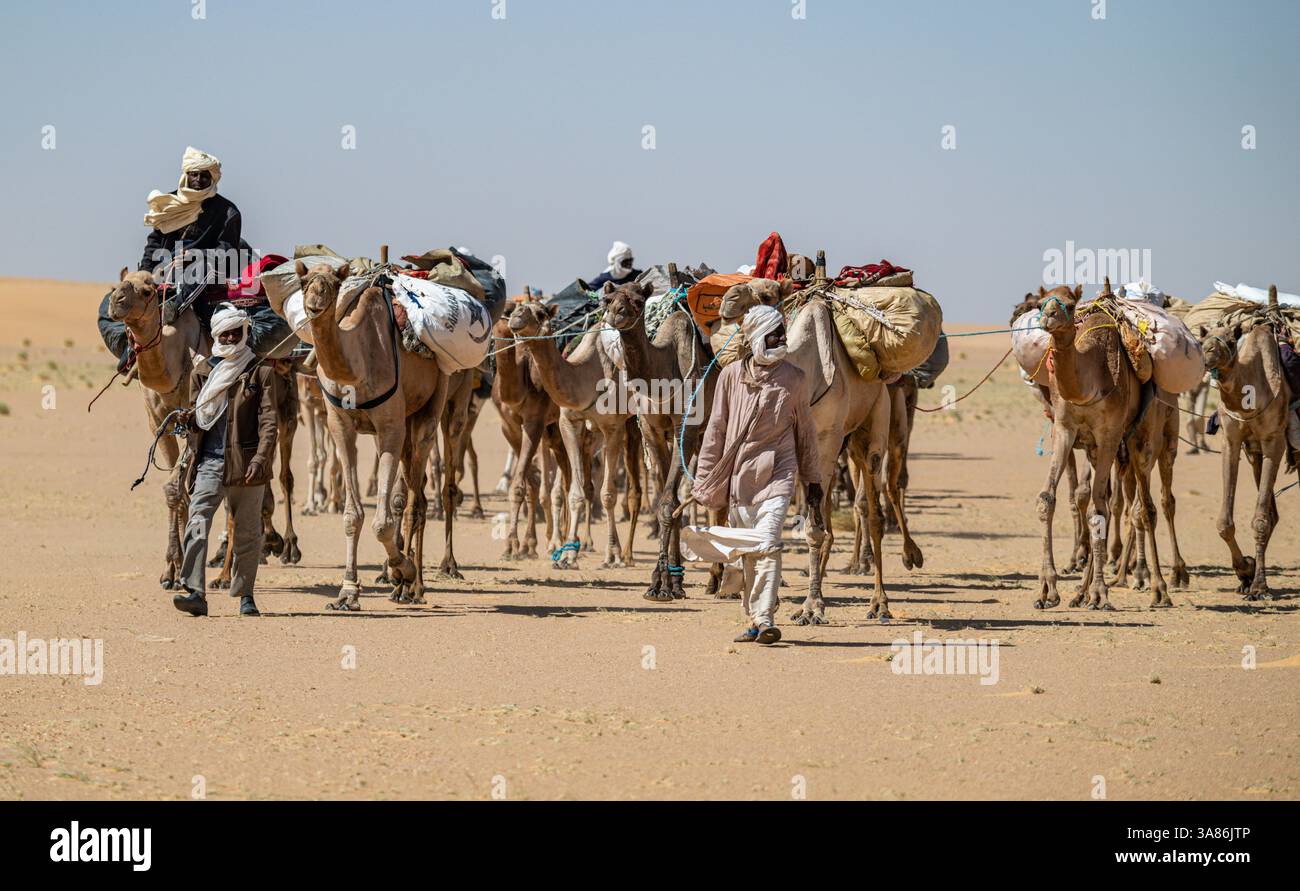 Tibesti mountain range hi-res stock photography and images - Alamy
