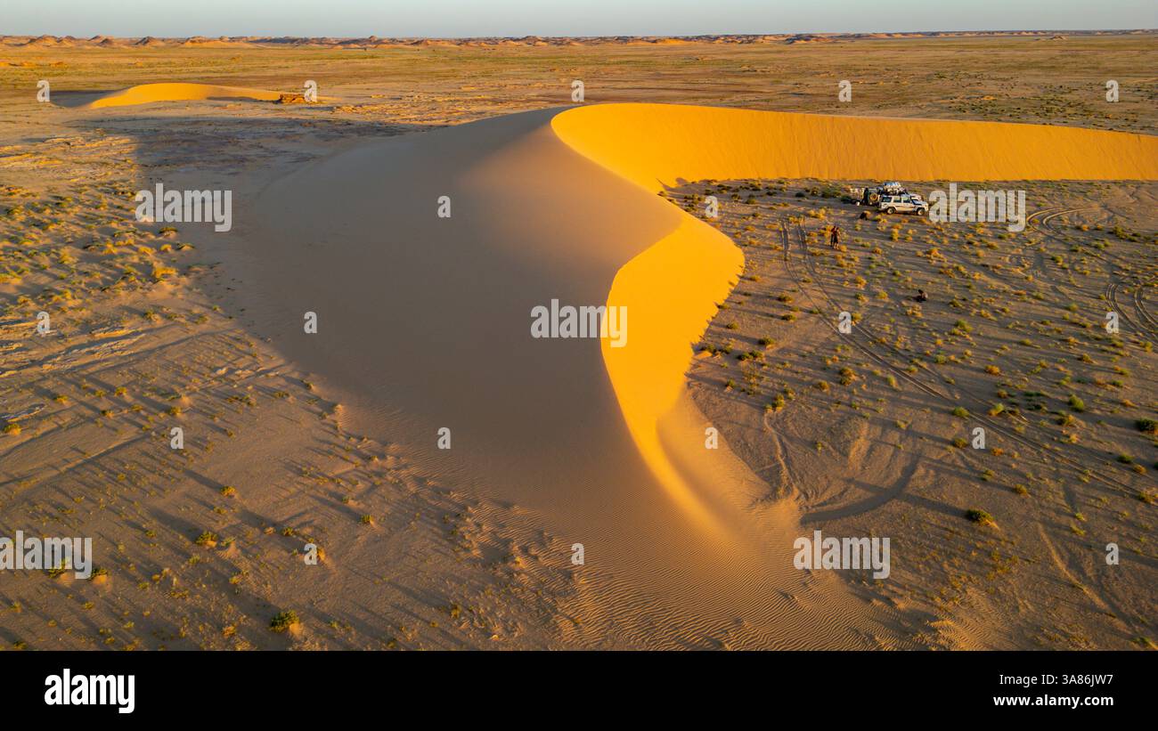 Aerial of a beautiful sand dune in the Tibesti Mountains, Chad Stock ...
