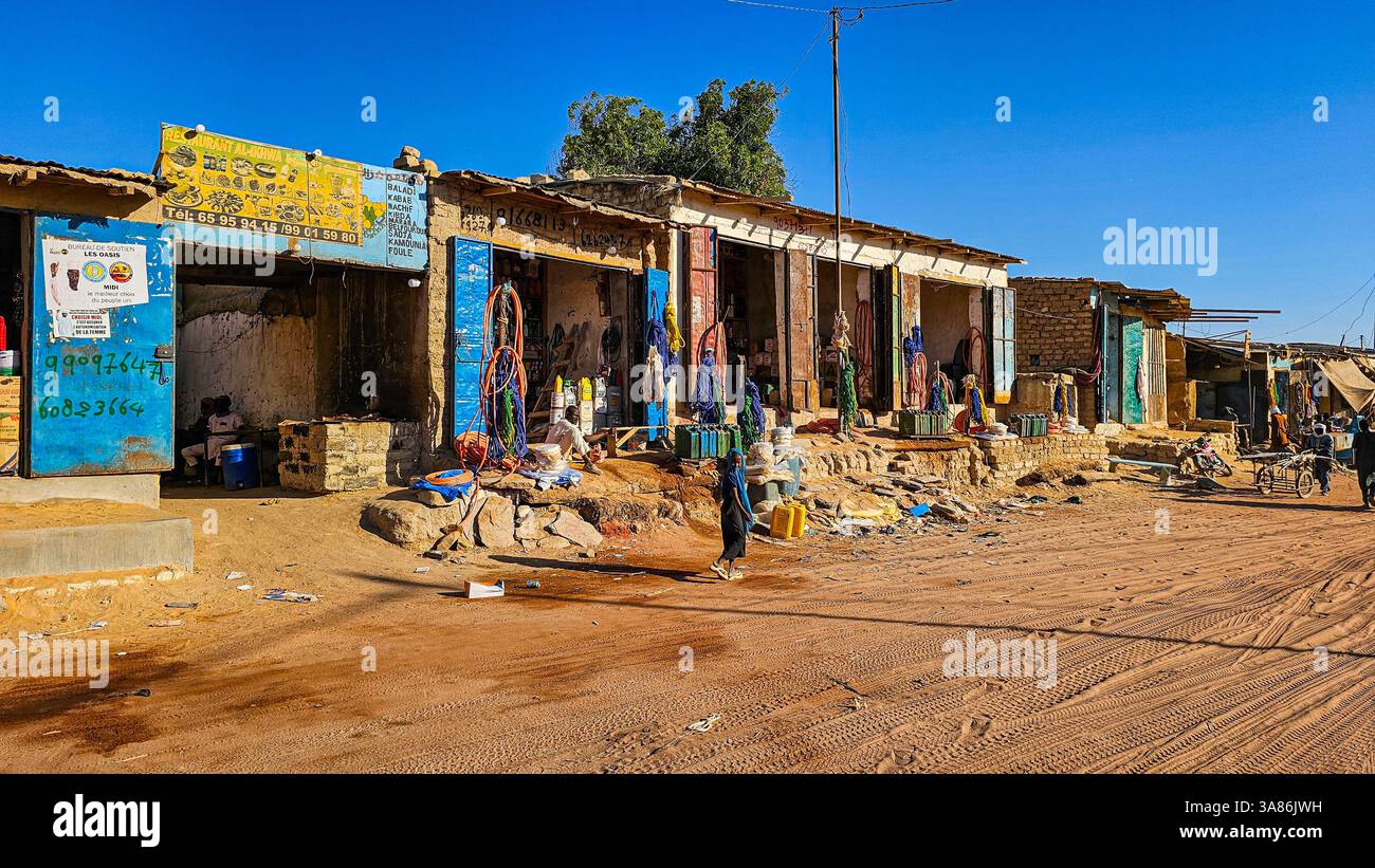 Market in Faya Largeaux, Chad Stock Photo - Alamy