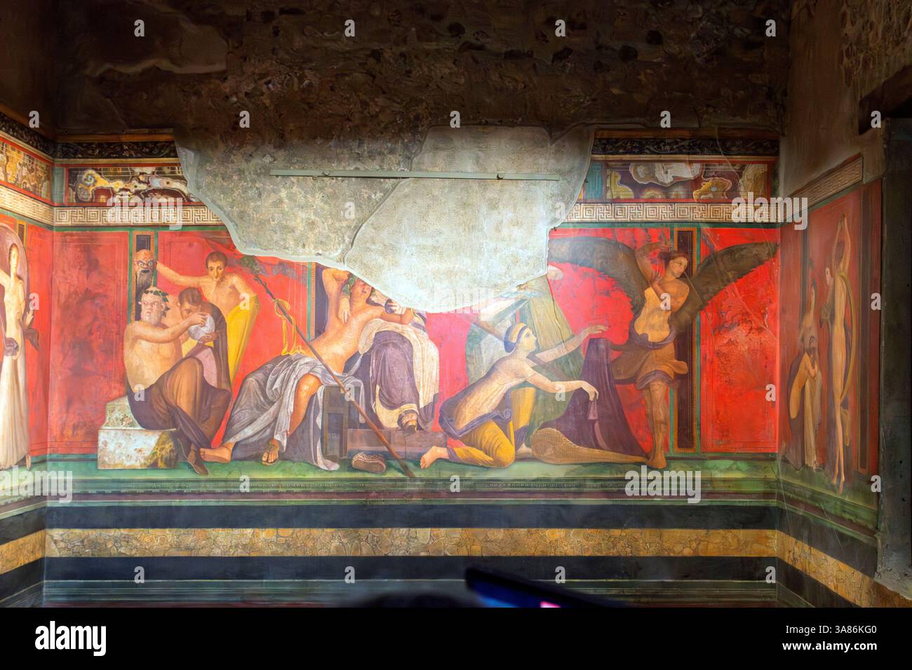 Wall murals in the archaeological ruins of Pompeii, UNESCO, Campania ...