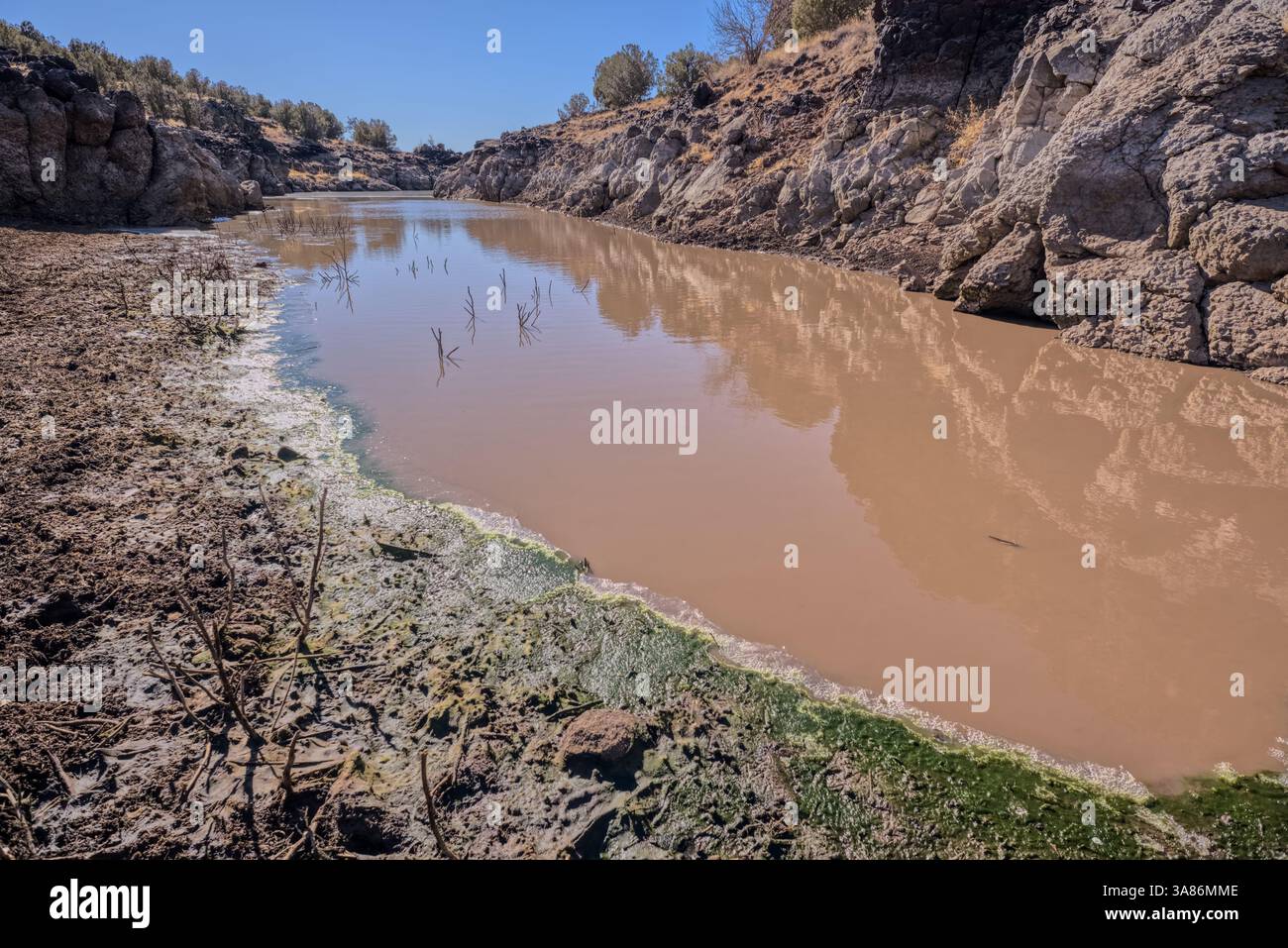 View of the lake created by the historic Bainbridge Steel Dam near Ash ...