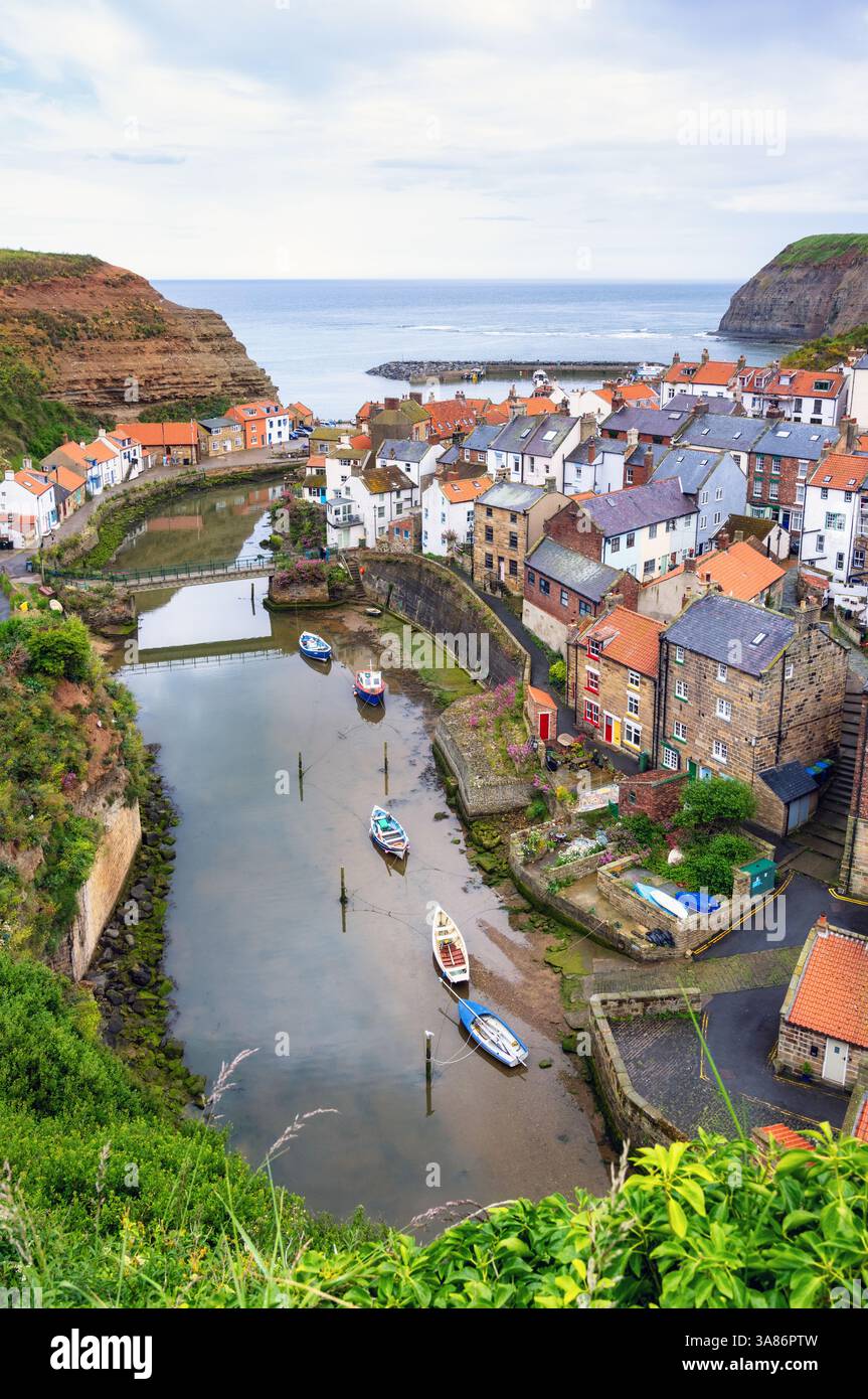 Staithes, a fishing village on the North Yorkshire Coast, England ...