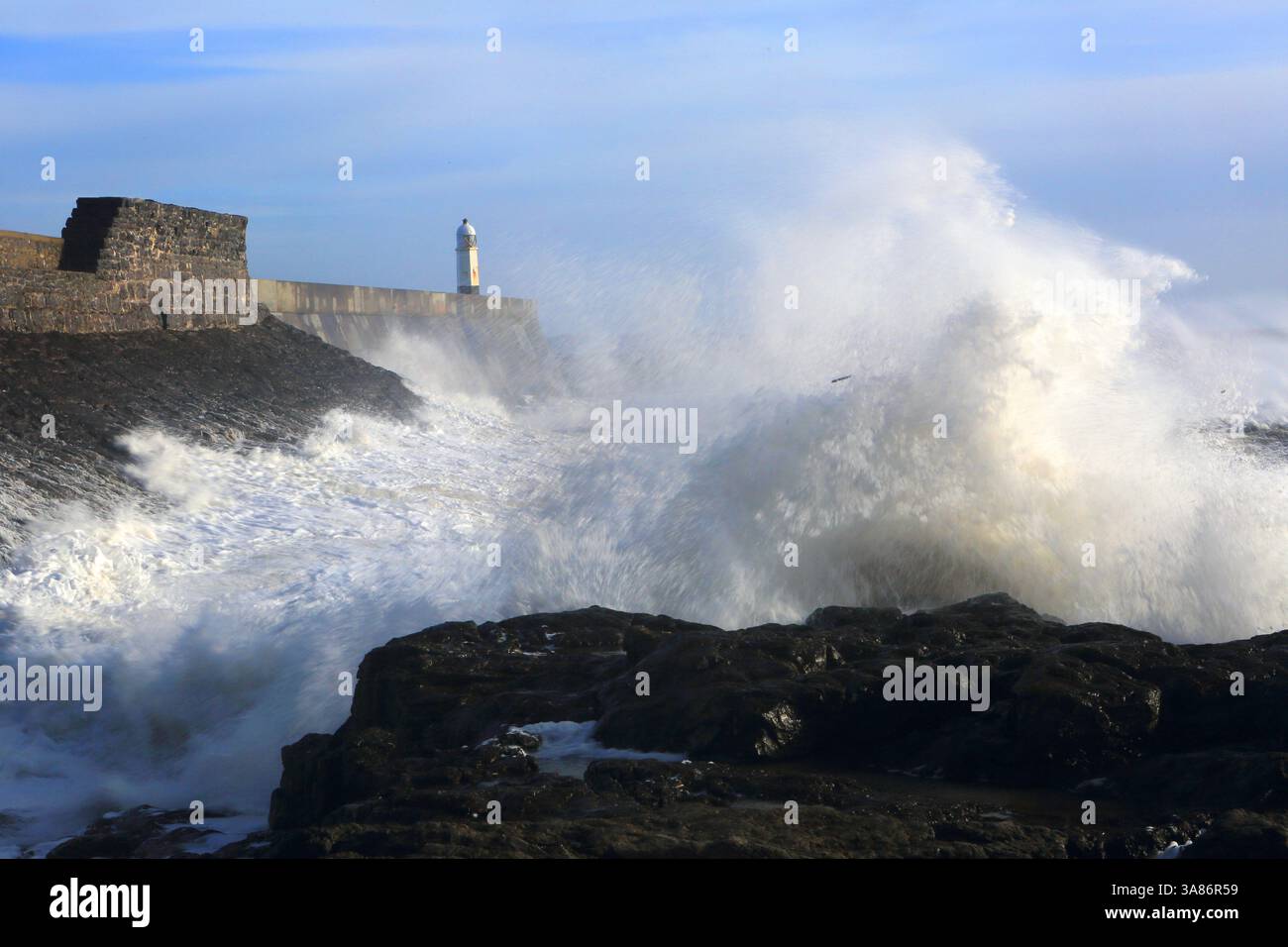 Storm eowyn wales hi-res stock photography and images - Alamy