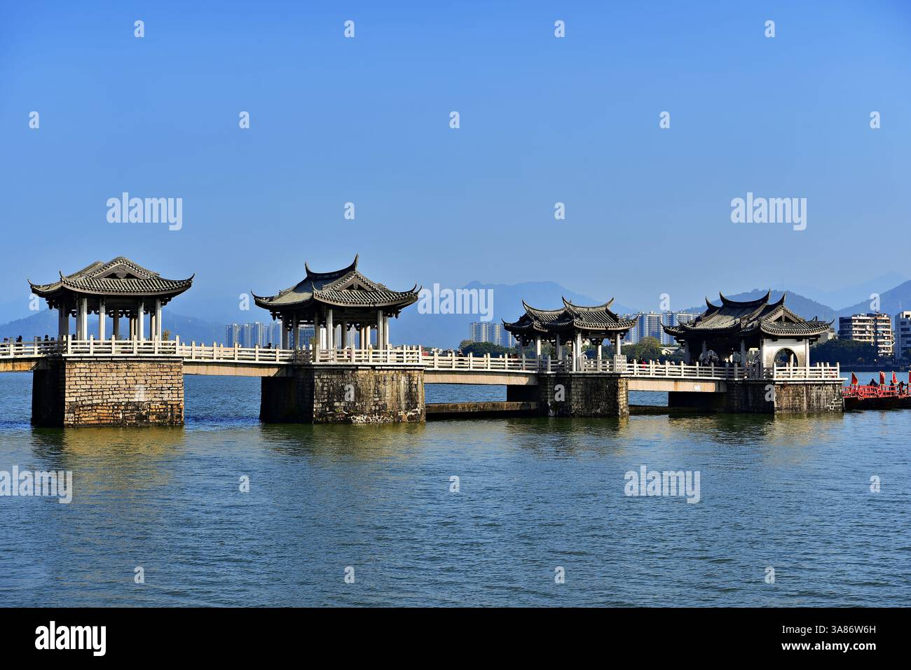 Guangji Bridge, built in 1170, one of China's four famous ancient ...
