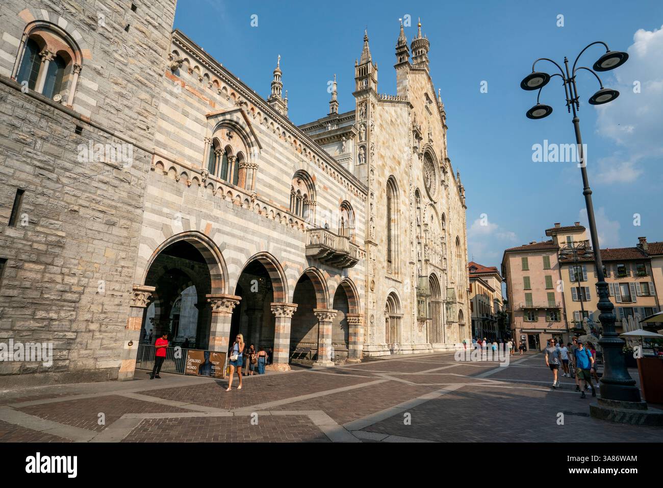 Como Cathedral in the historical center, Como, Lombardy, Italy Stock ...