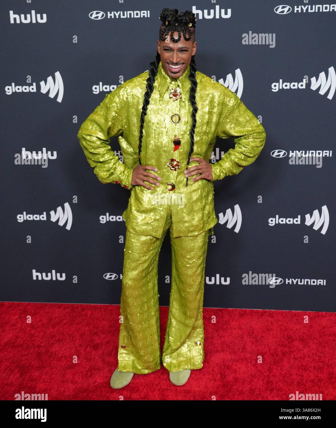 Los Angeles, USA. 27th Mar, 2025. Robert Hartwell arrives at the 36th ...