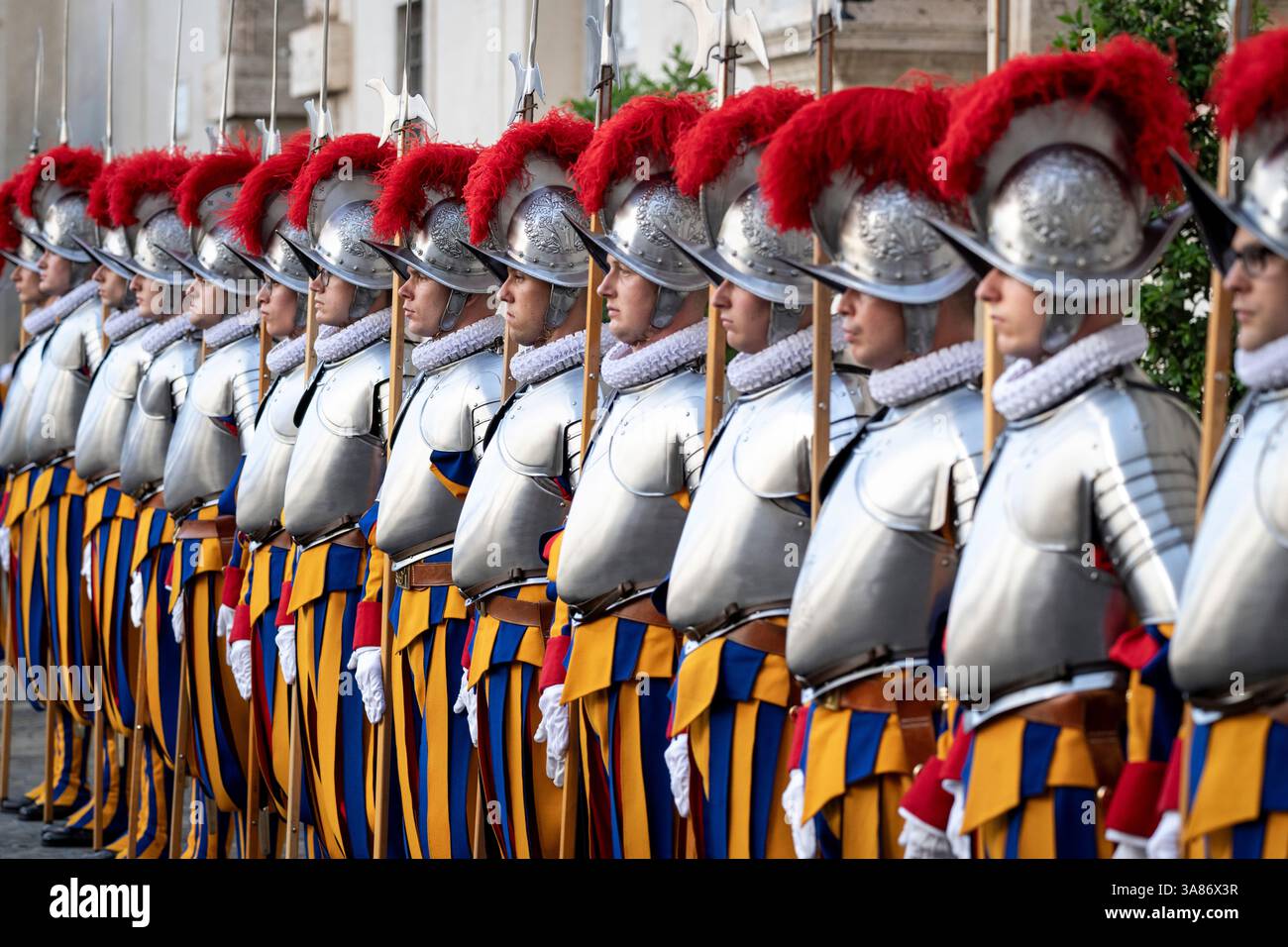 Swiss Guards take part in a swearing-in ceremony in San Damaso ...