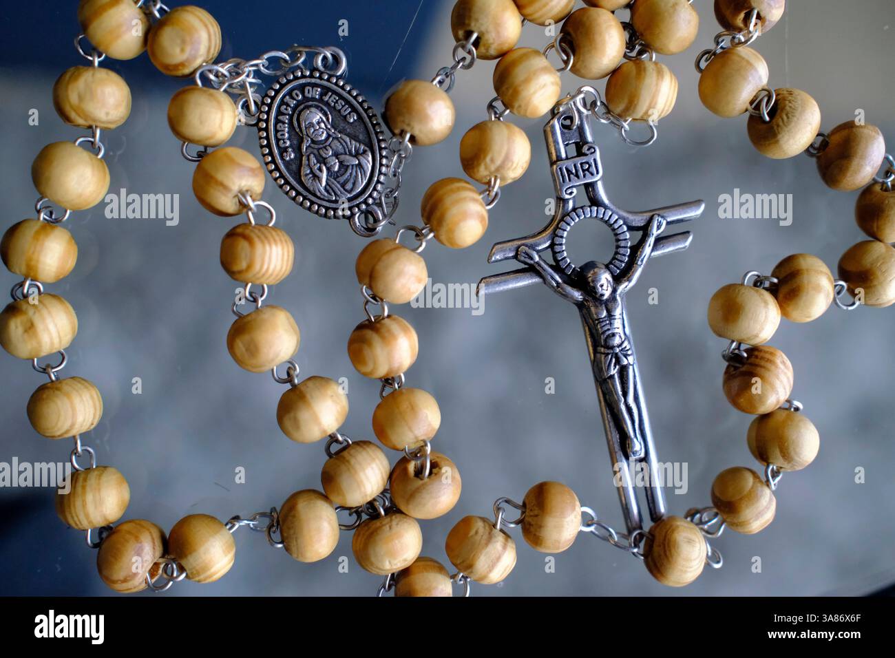Catholic church, Rosary and crucifix, praying the rosary, Hail Mary ...