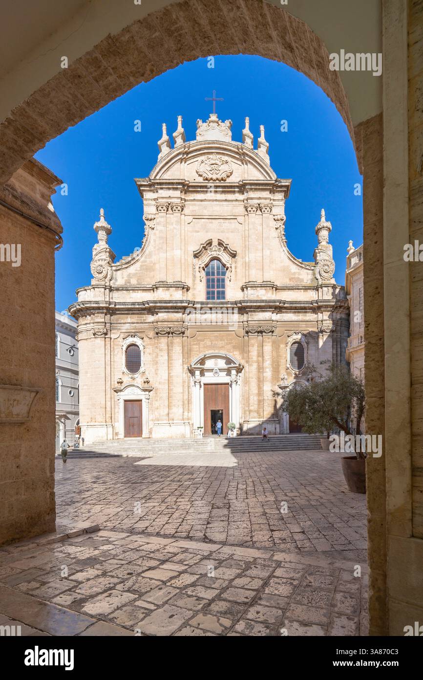 Cathedral Basilica of Santa Maria della Madia, Monopoli, Bari, Apulia ...