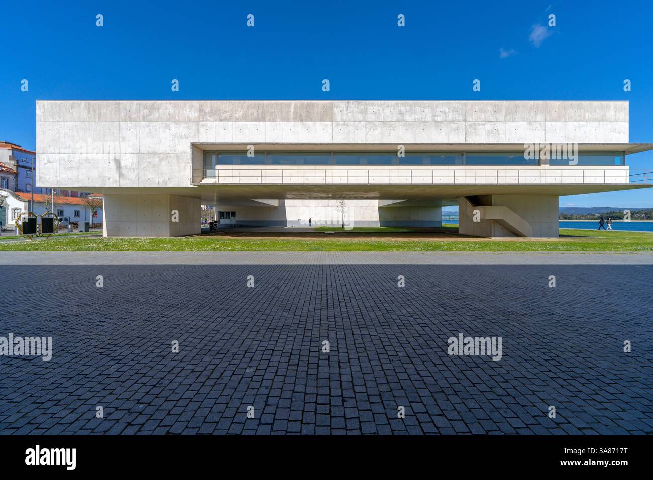 Green space lima hi-res stock photography and images - Alamy