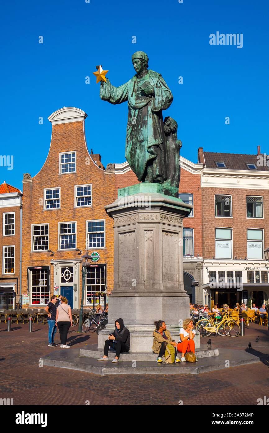 Haarlem street children netherlands hi-res stock photography and images ...