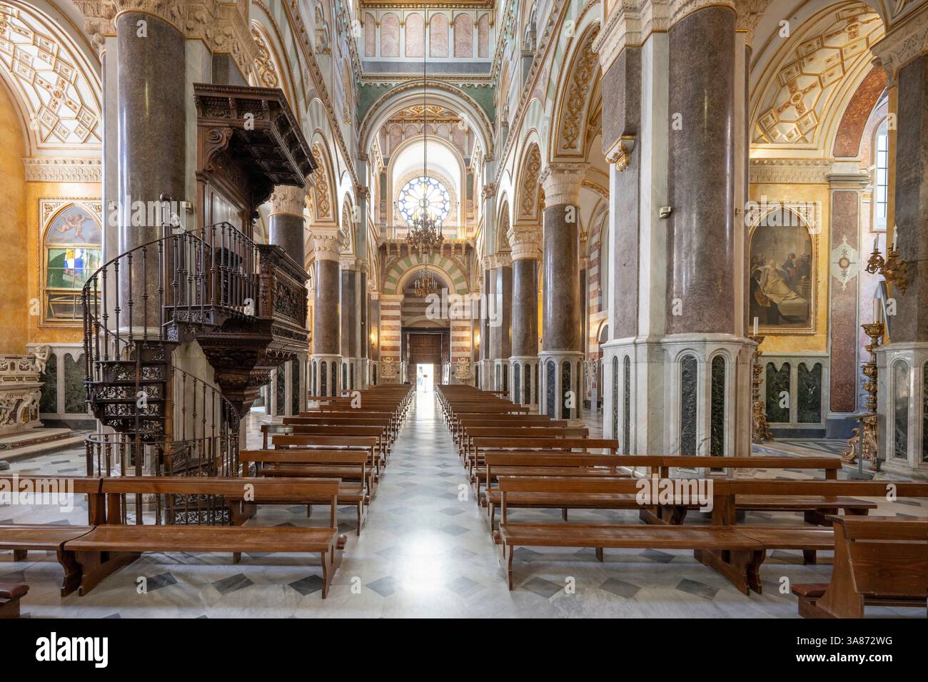 Gothic cathedral marble floor hi-res stock photography and images - Alamy