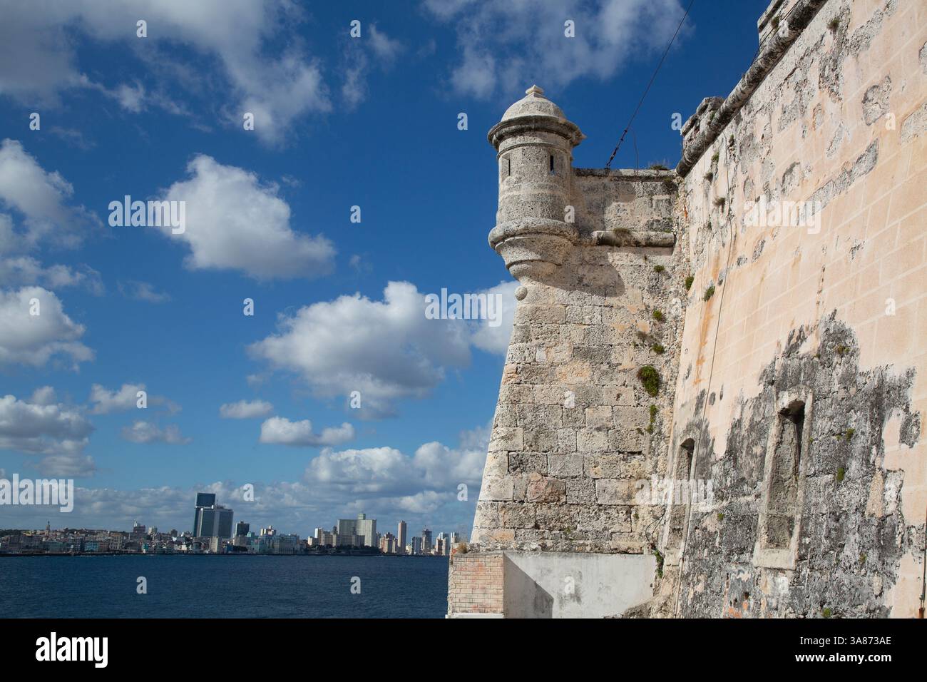 Castle of the Three Kings of Morro (foreground), Havana Skyline ...