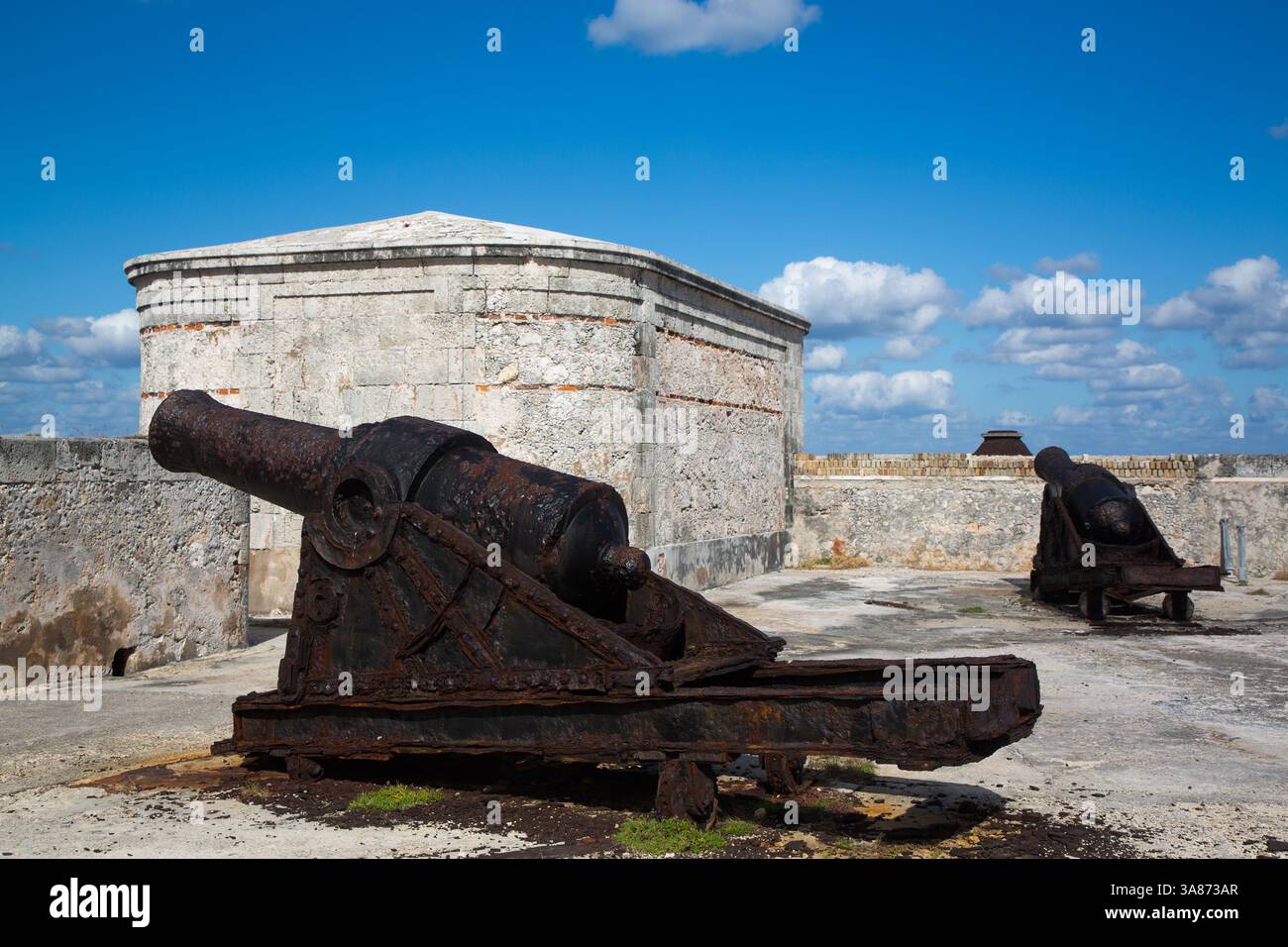 Centuries Old Cannon Artillery, Castle of the Three Kings of Morro ...