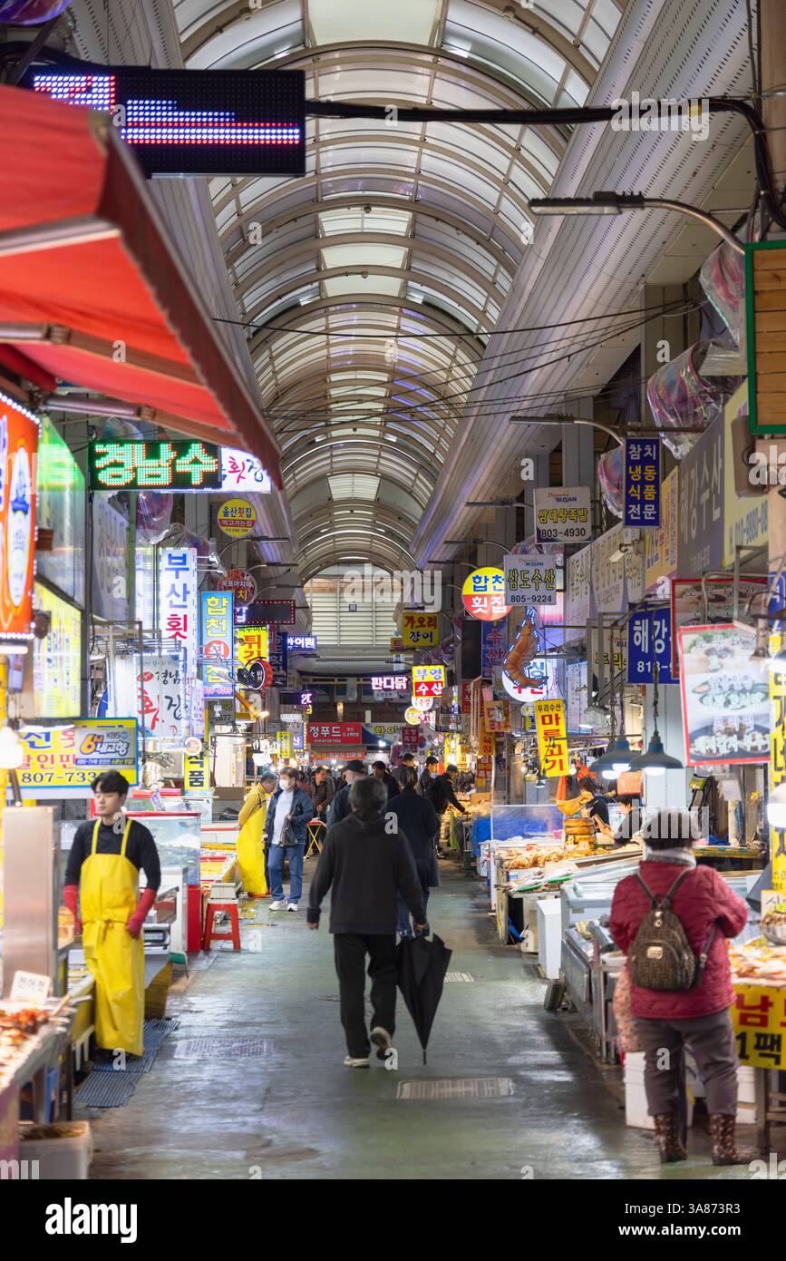 Bujeon market, Seomyeon, Busan, South Korea, Asia Stock Photo - Alamy