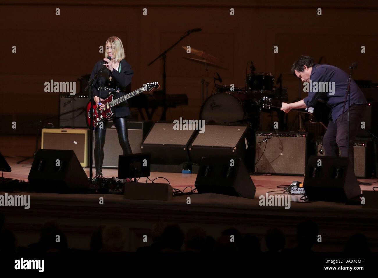 NEW YORK, NEW YORK - MARCH 26, 2025: Kim Gordon and Bill Nace took the ...