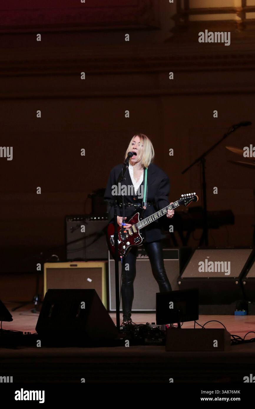 NEW YORK, NEW YORK - MARCH 26, 2025: Kim Gordon and Bill Nace took the ...