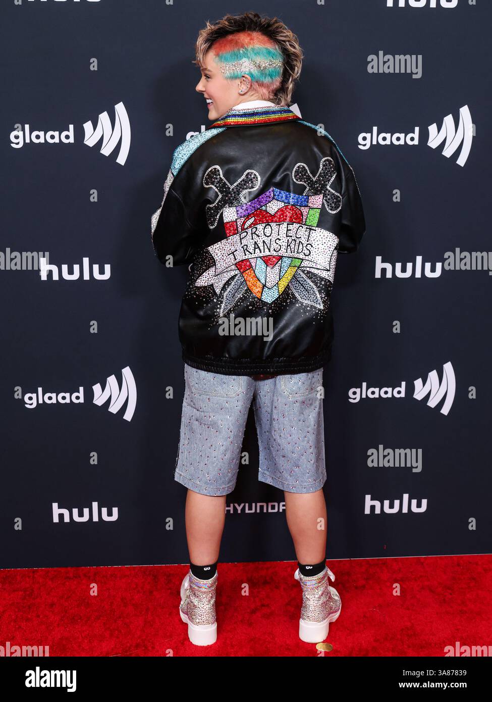 BEVERLY HILLS, LOS ANGELES, CALIFORNIA, USA - MARCH 27: American singer ...