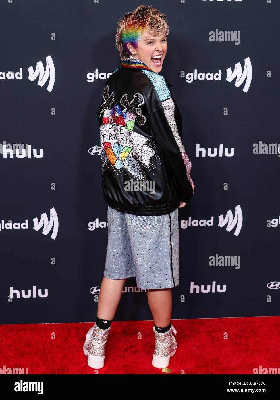 BEVERLY HILLS, LOS ANGELES, CALIFORNIA, USA - MARCH 27: American singer ...