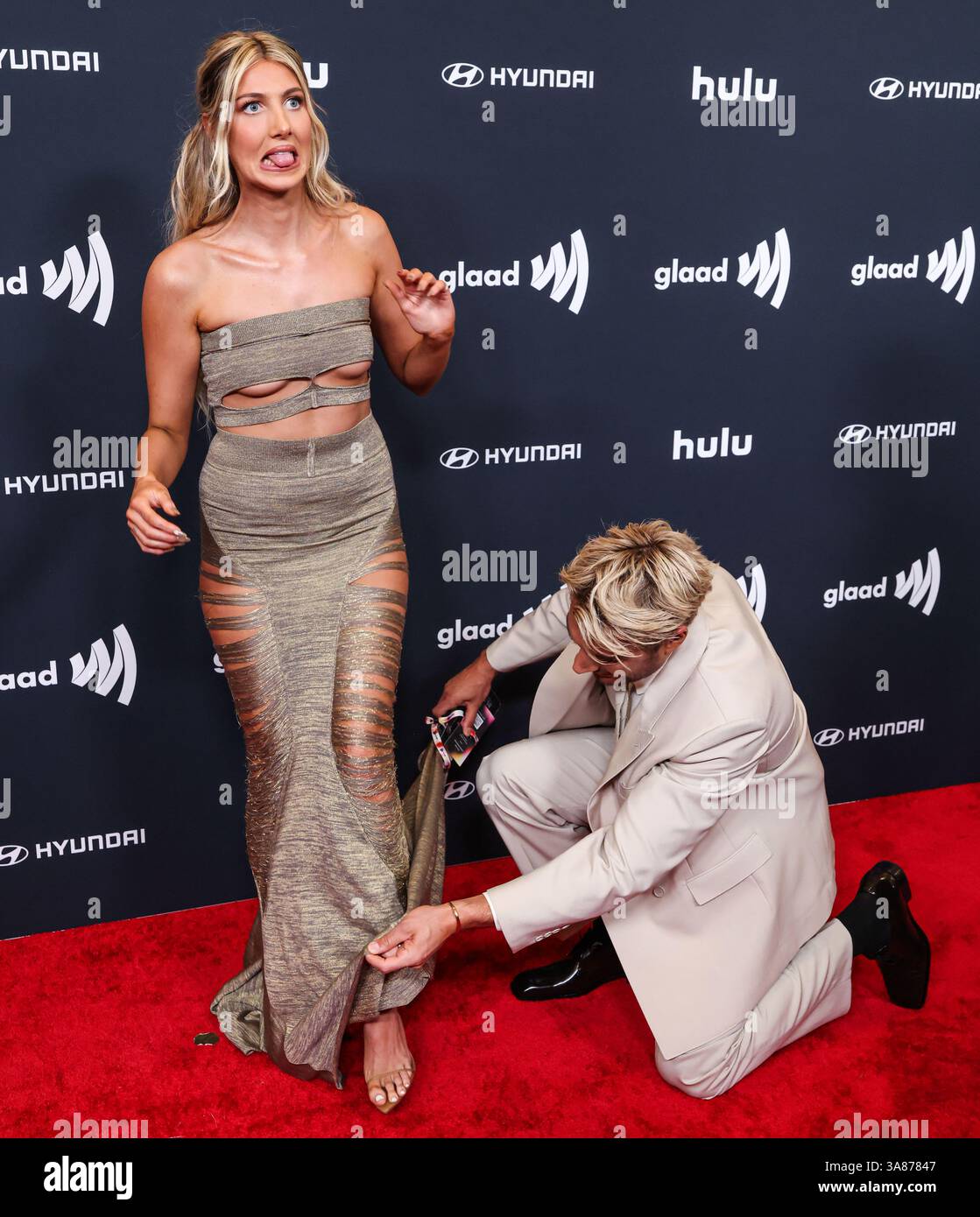 BEVERLY HILLS, LOS ANGELES, CALIFORNIA, USA - MARCH 27: Kitty-blu ...
