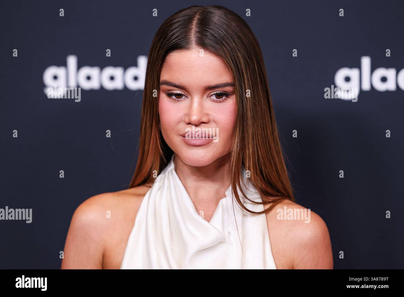 BEVERLY HILLS, LOS ANGELES, CALIFORNIA, USA - MARCH 27: American singer ...