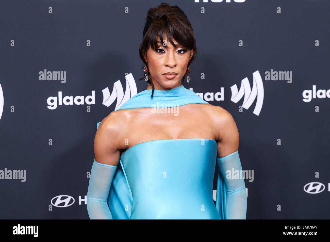 BEVERLY HILLS, LOS ANGELES, CALIFORNIA, USA - MARCH 27: American ...