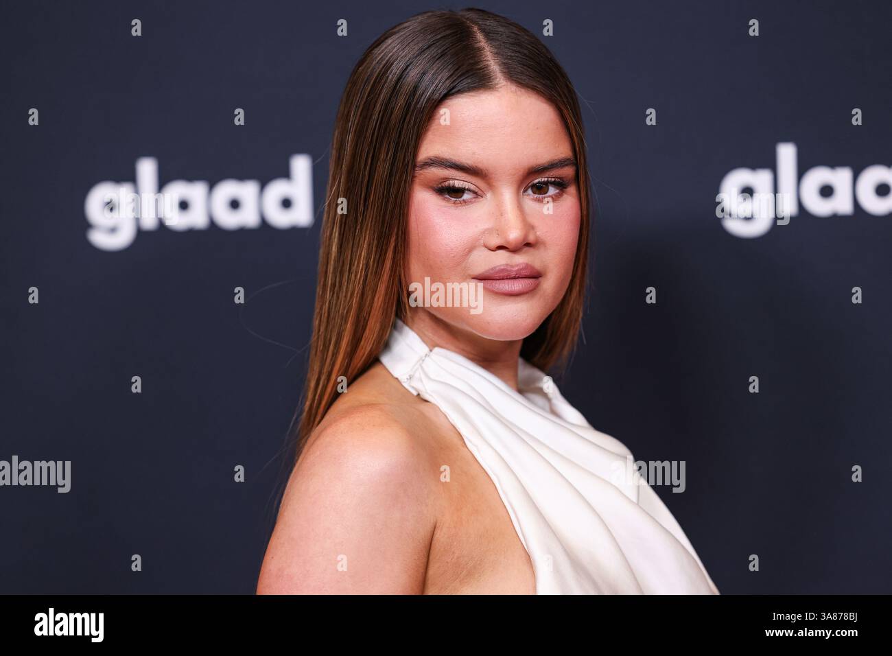 BEVERLY HILLS, LOS ANGELES, CALIFORNIA, USA - MARCH 27: American singer ...