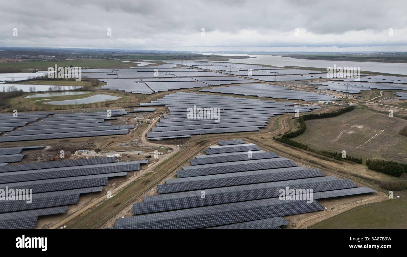 A general view of Cleve Hill Solar Park, the UK's largest solar and ...