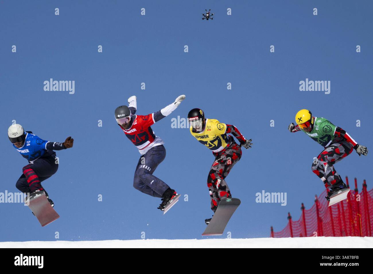 The big final with Loan Bozzolo of France, Eliot Grondin of Canada ...