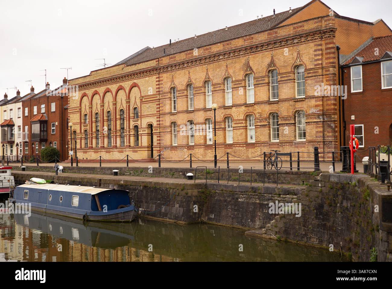 Robinsons warehouse at Bristol harbour UK Stock Photo - Alamy