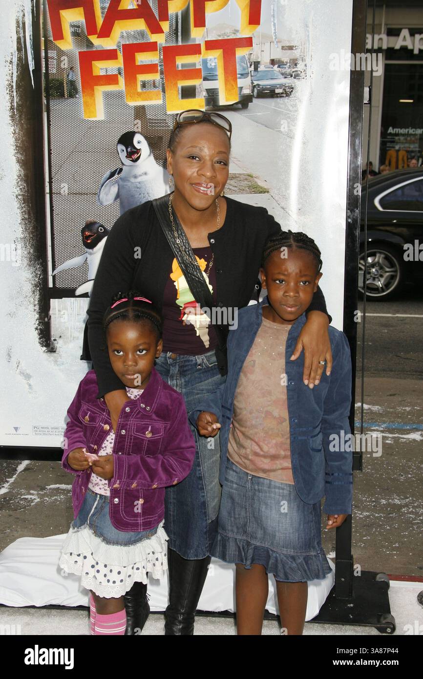 November 12, 2006 - Hollywood, CA, U.S. - 12 November, 2006 - Hollywood ...