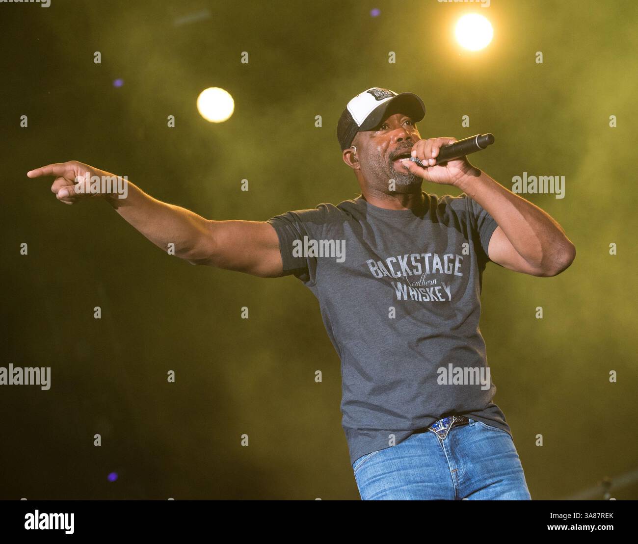 July 29, 2017 - George, Washington, U.S - DARIUS RUCKER performs on ...