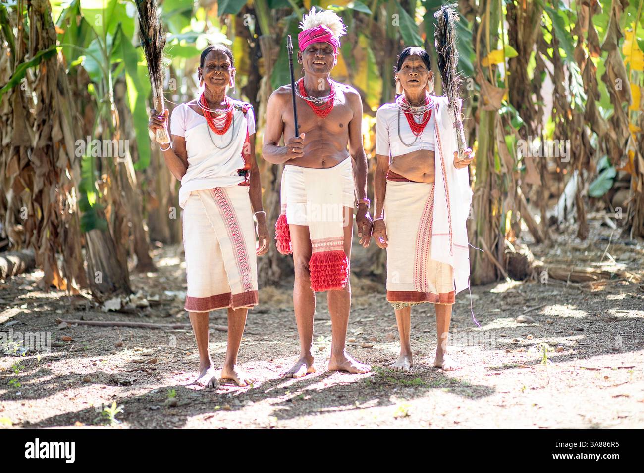 Smiling members of Lanjia Saura tribe in their traditional tribal ...